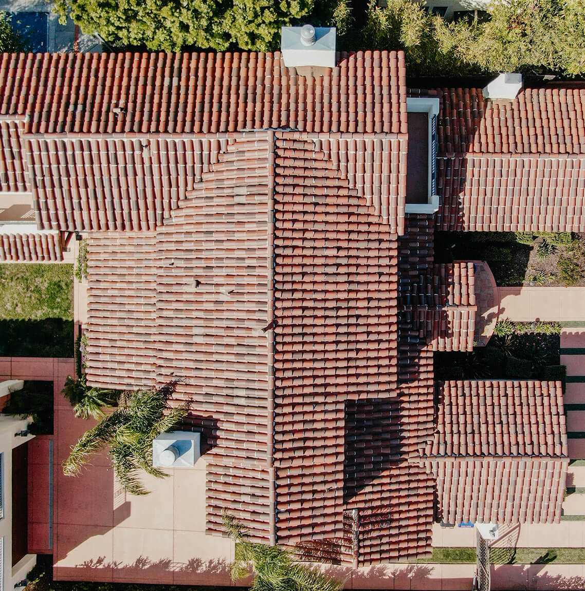Tile Roofing Contractor In San Diego | Diamond Roofing